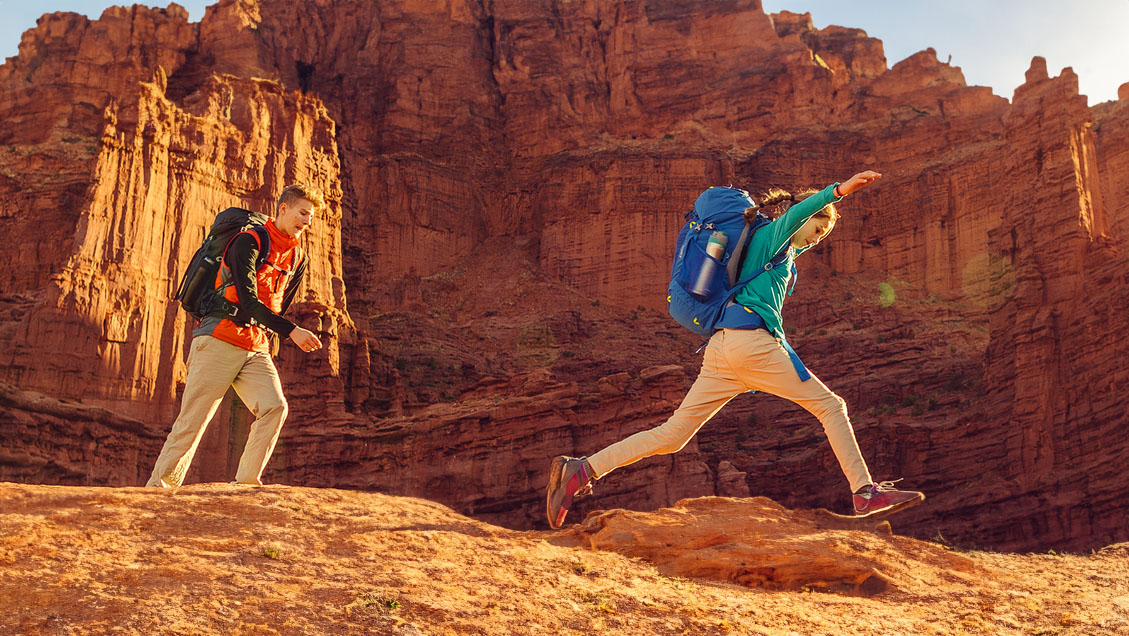 GREGORY Wander 30 - Dziecięcy plecak turystyczny - Redrock